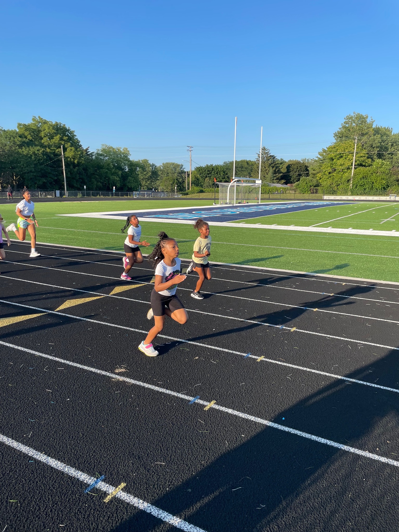 Photo Gallery – Madison Elite Track Club